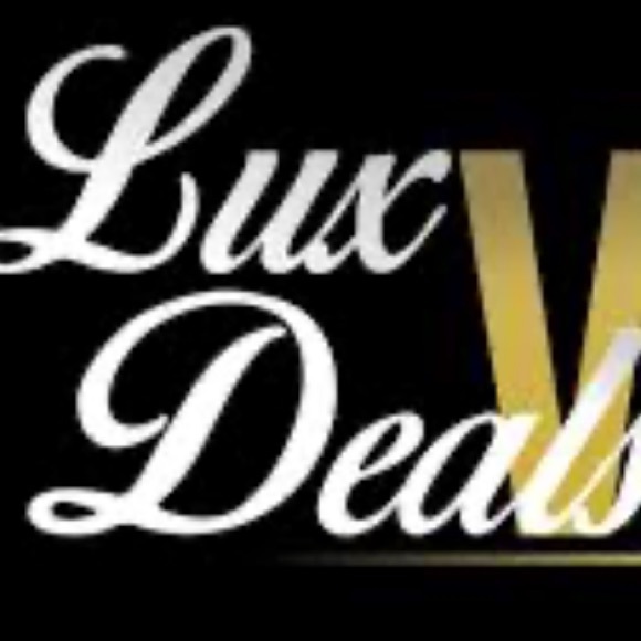 Luxy's Closet (@luxbranddeals) | Poshmark